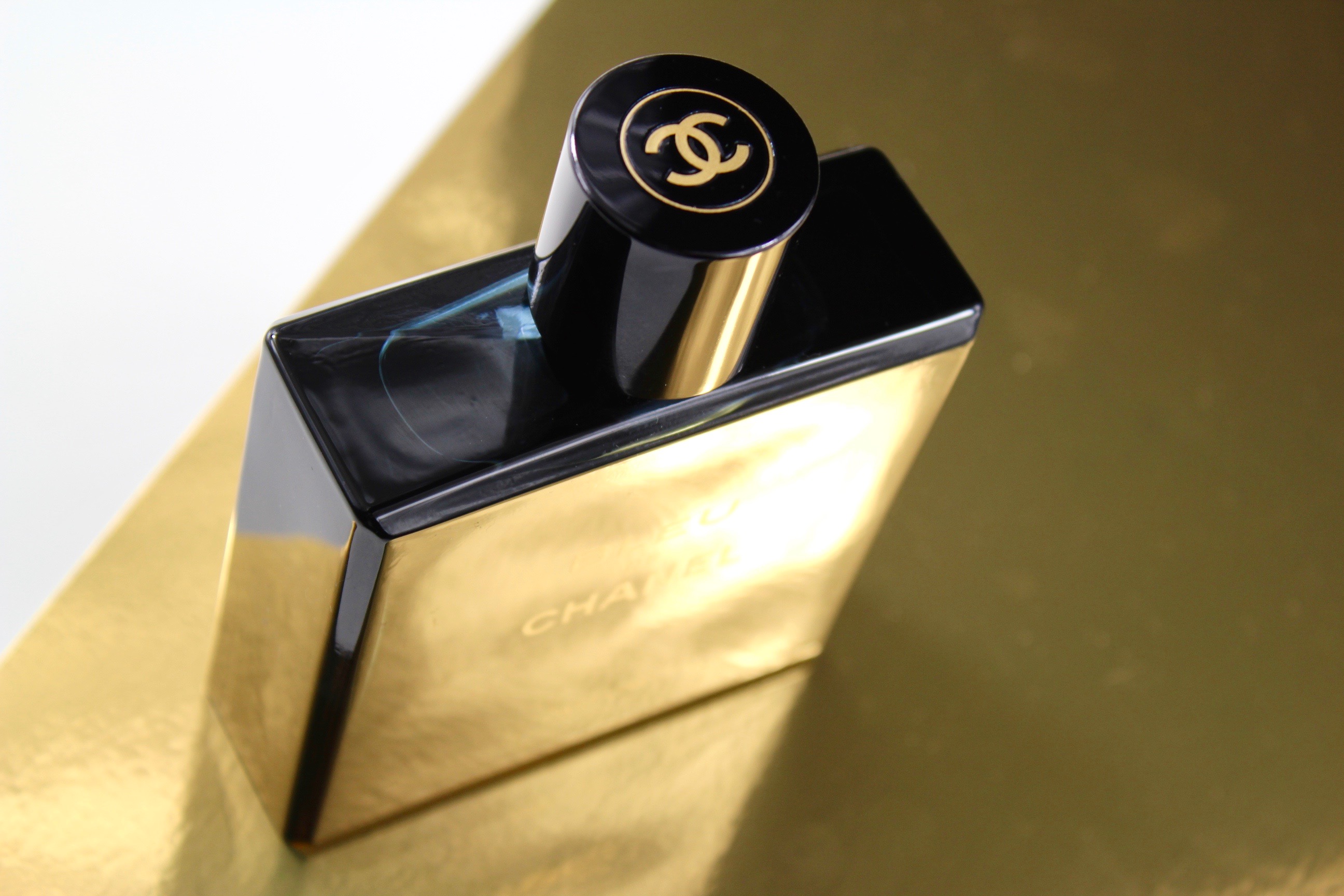 Perfume Review: BLEU DE CHANEL PARFUM by CHANEL – The Candy Perfume Boy