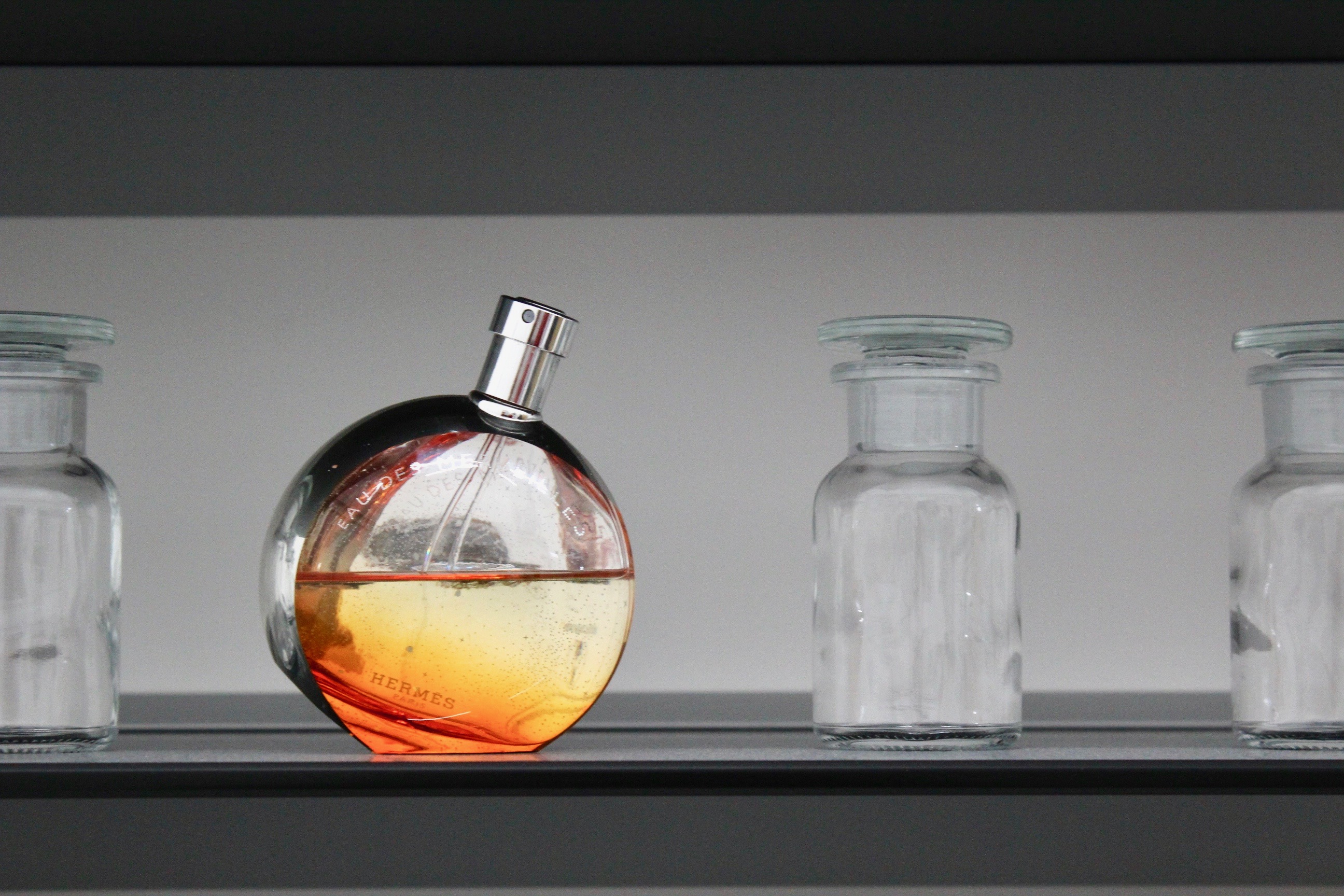 All About AMBROXAN – The Candy Perfume Boy